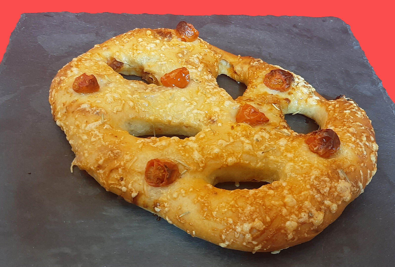 Fougasse chorizo. La vraie recette comme chez le boulanger pour l'apéro